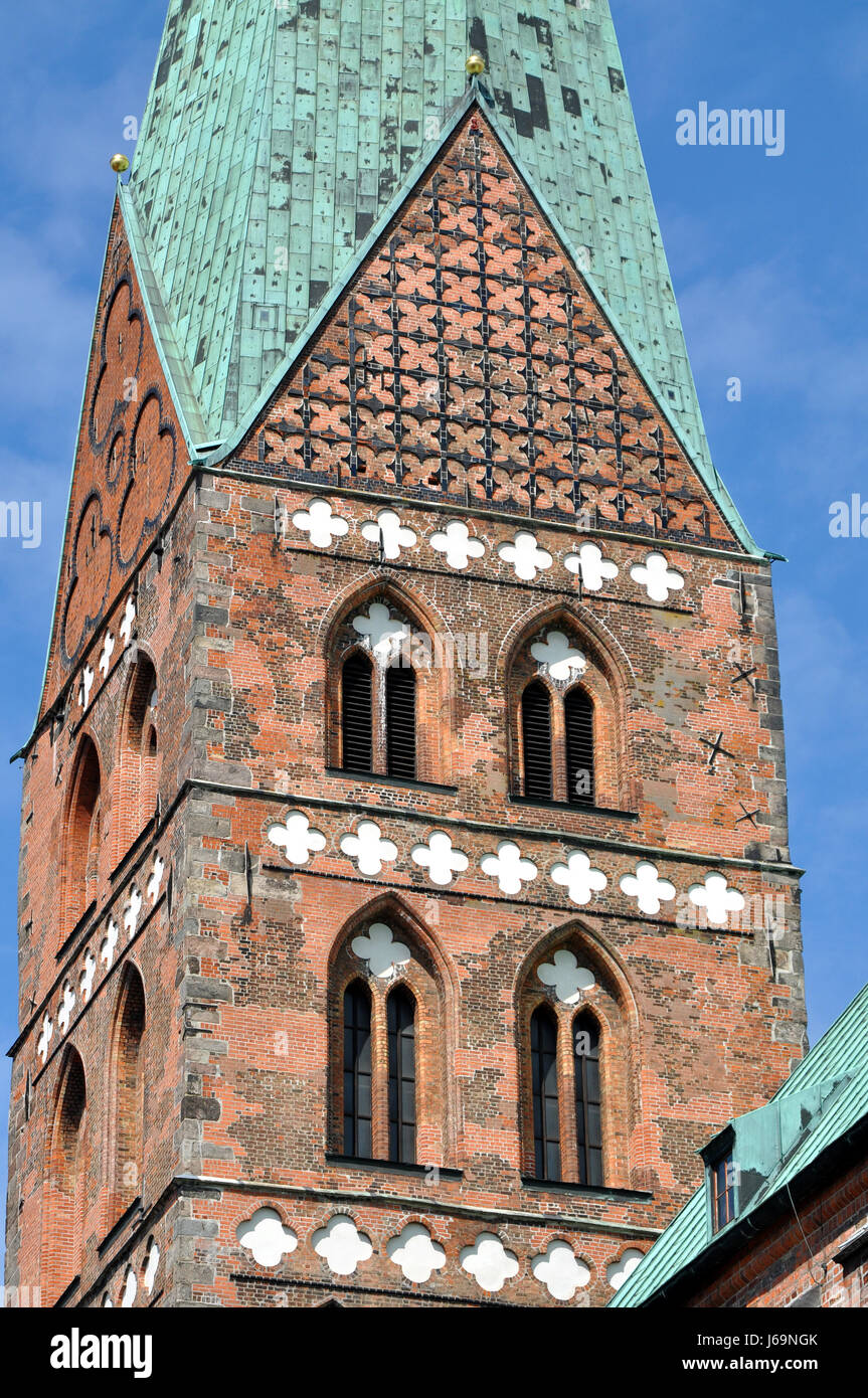 Turm der Kirche gotische Lübecker Backstein Mittelalter Turm ...