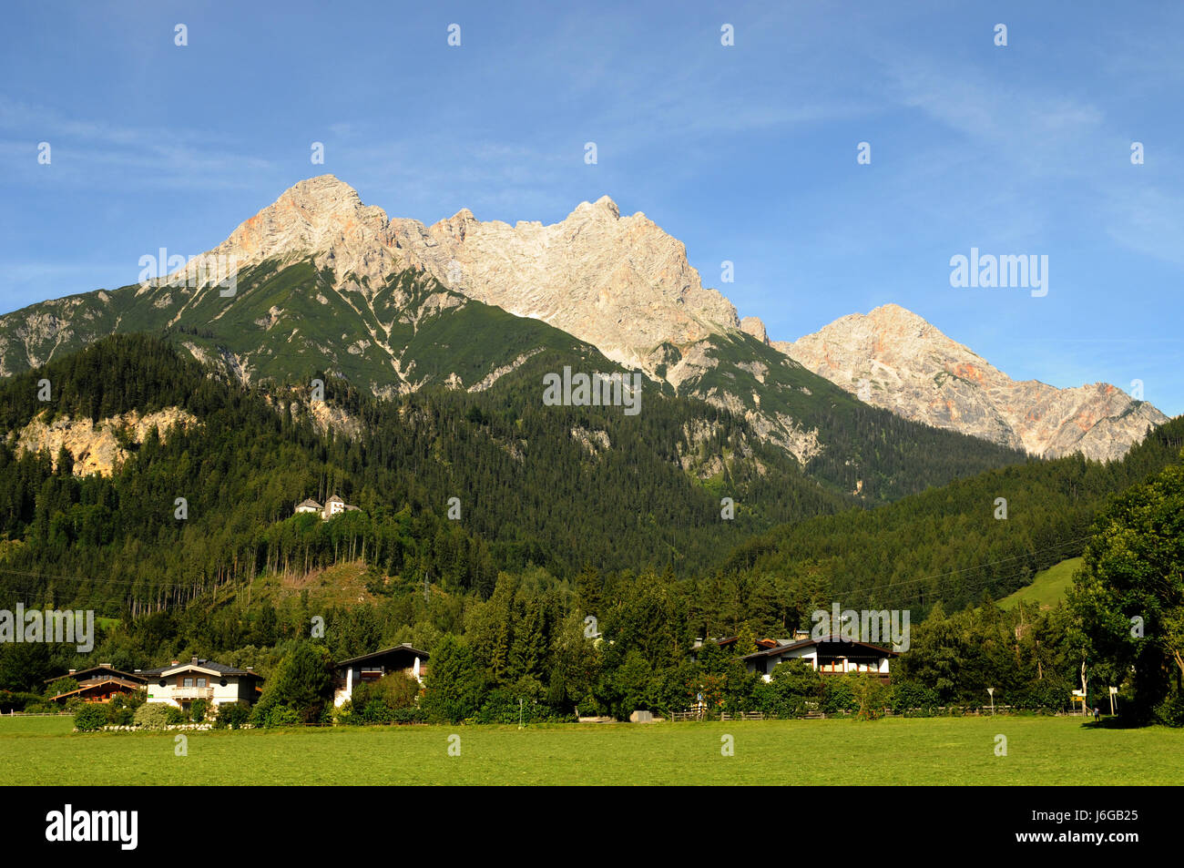 Saalfelden vom steinernen meer -Fotos und -Bildmaterial in hoher ...