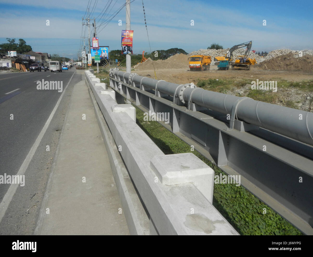 Die Santa Maria Bridge in Bulacan ist ein wichtiges ...