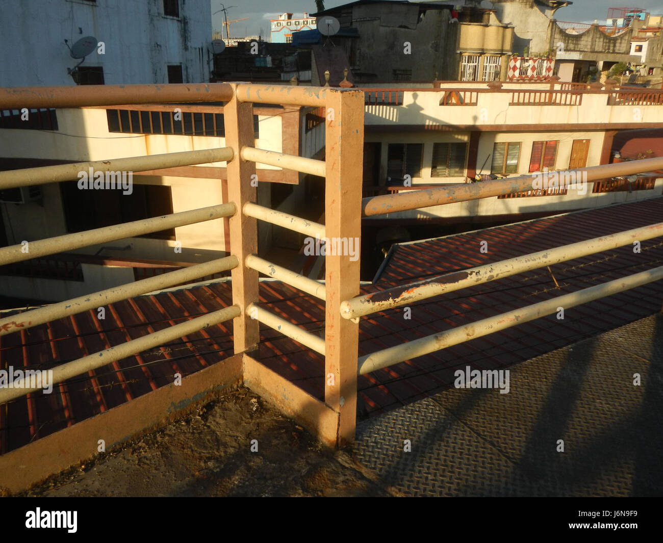 0889 Fußgänger Fußgängerbrücke c-2 Capulong Marcos Straße Radial Road ...