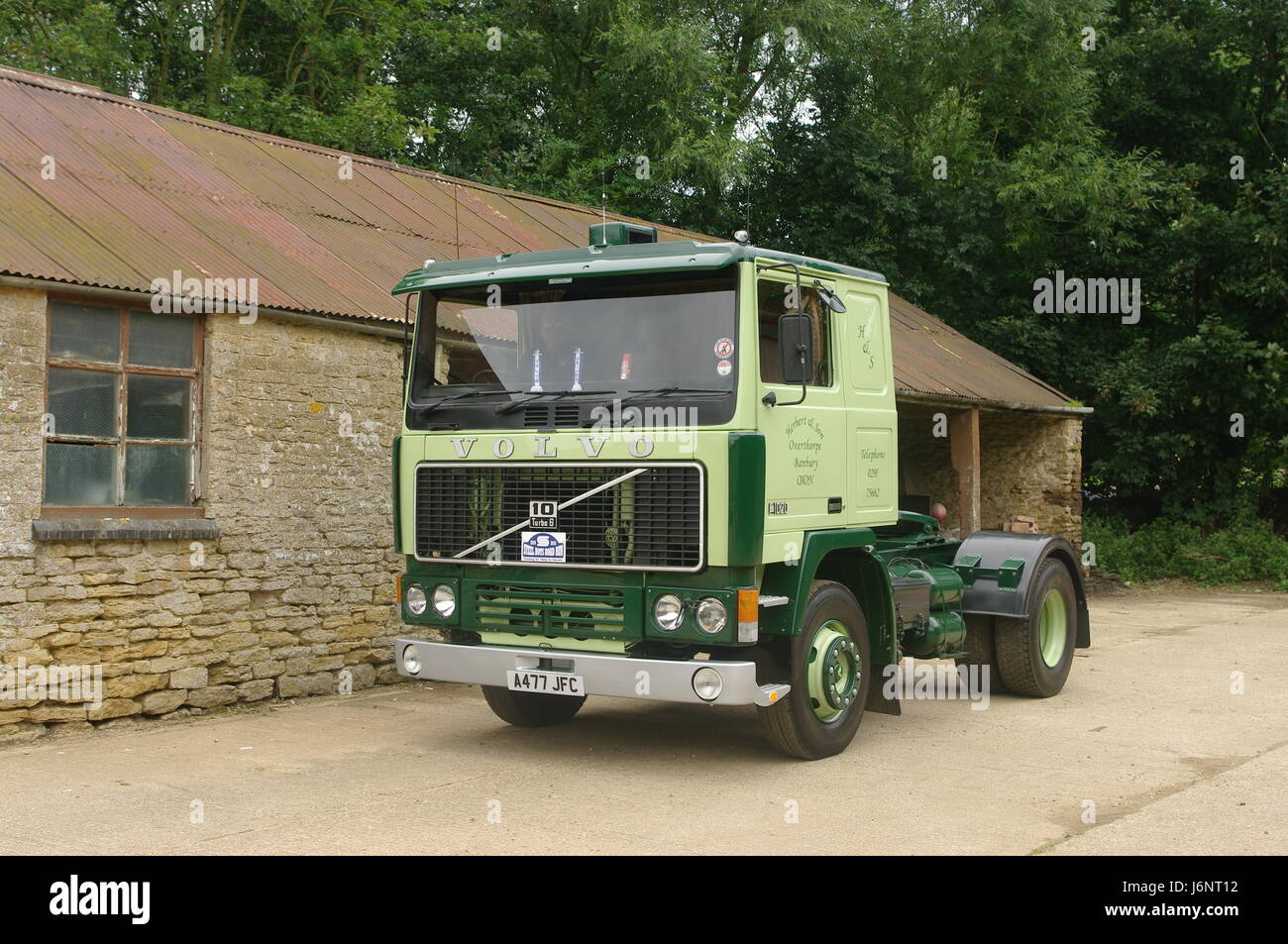 1983 Volvo F10 LKW Stockfotografie - Alamy