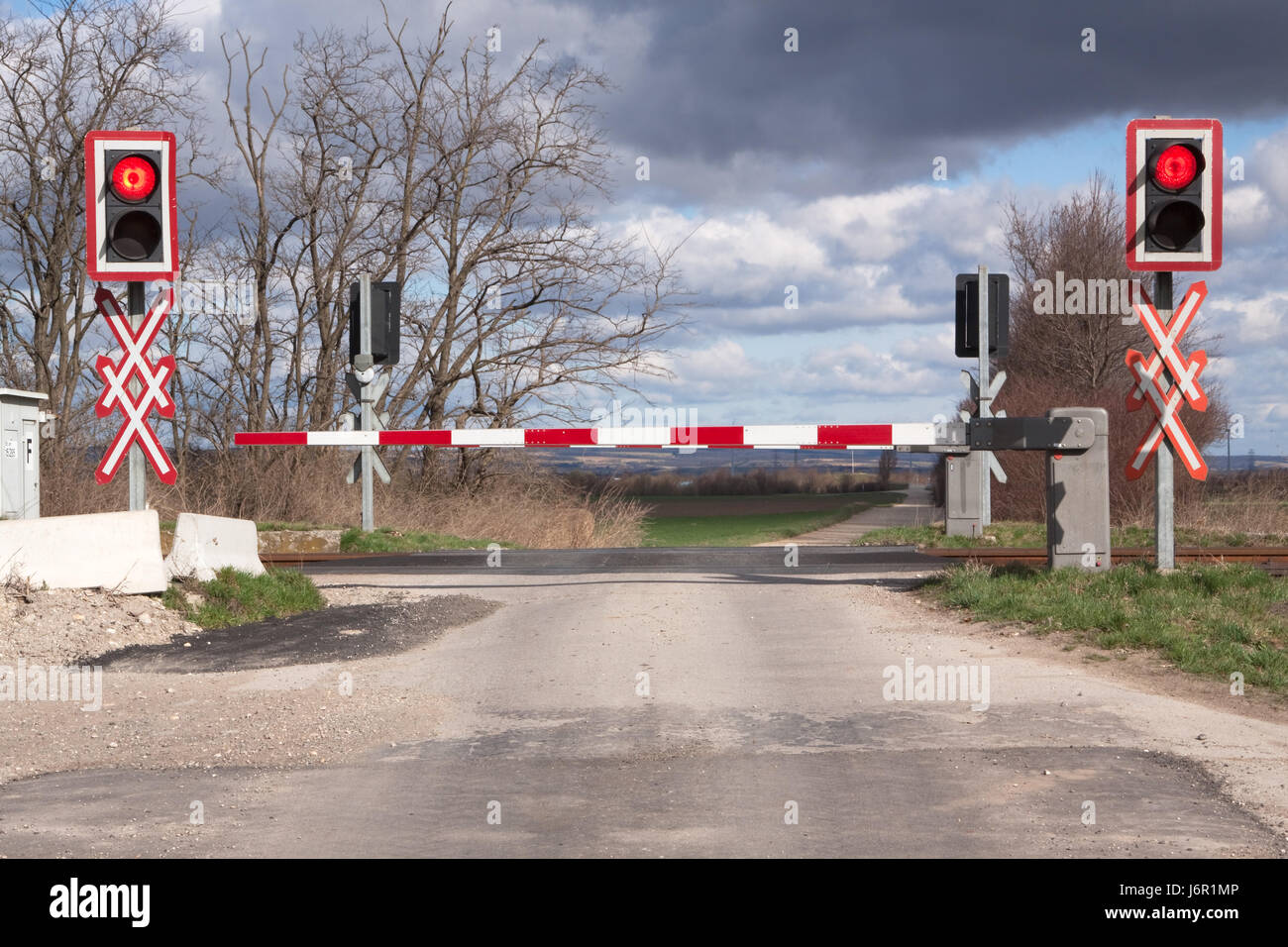 Zeichen signalisieren Verkehr Zeichen Bahnübergang Zeichen Signal ...