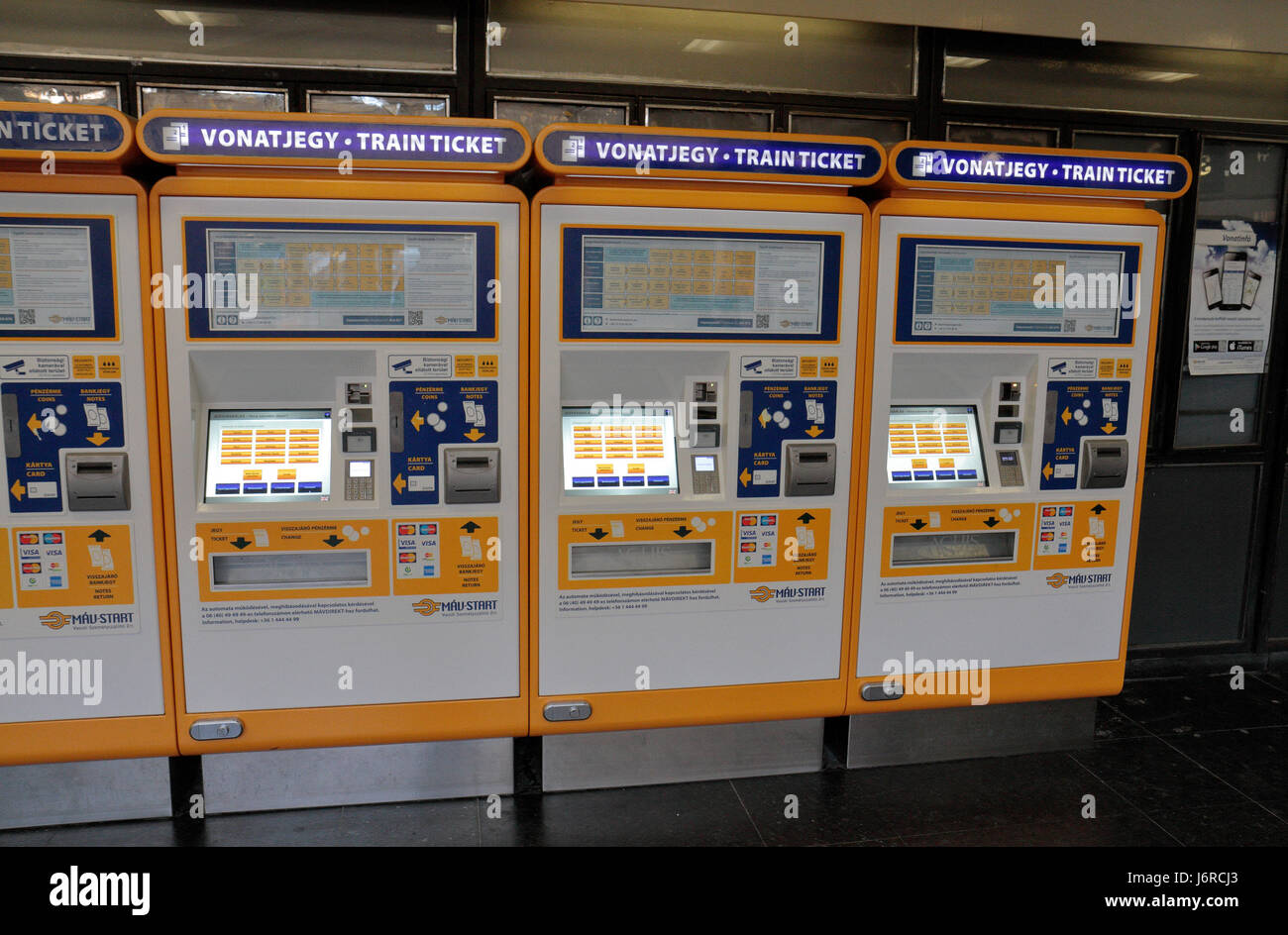 Automated ticket machine -Fotos und -Bildmaterial in hoher Auflösung ...
