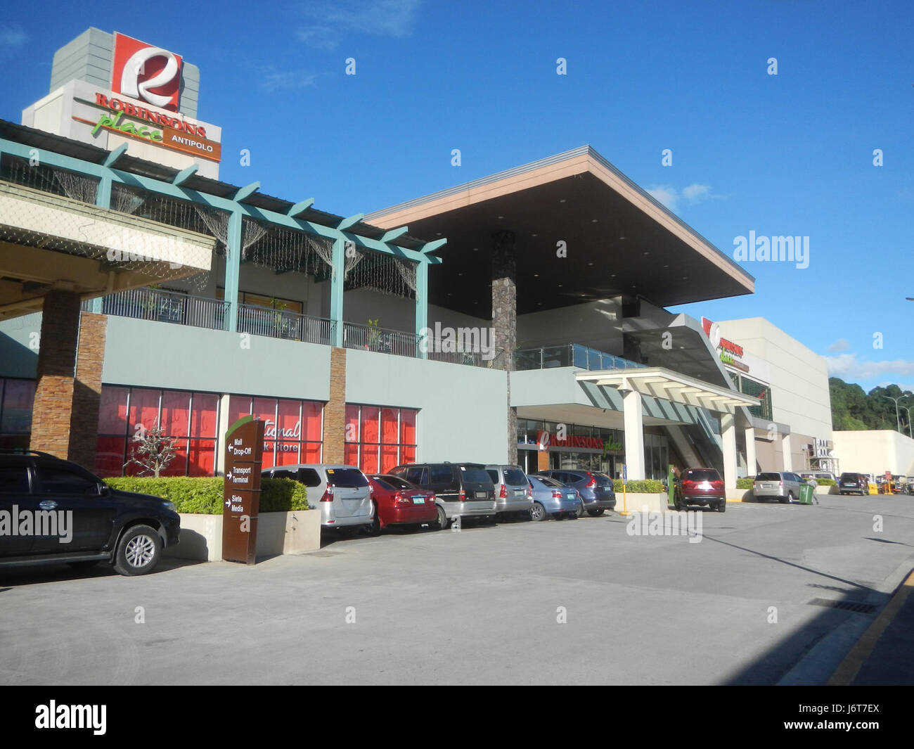 0680 platzieren Robinsons Antipolo Transport Terminal Fußgängerbrücke ...