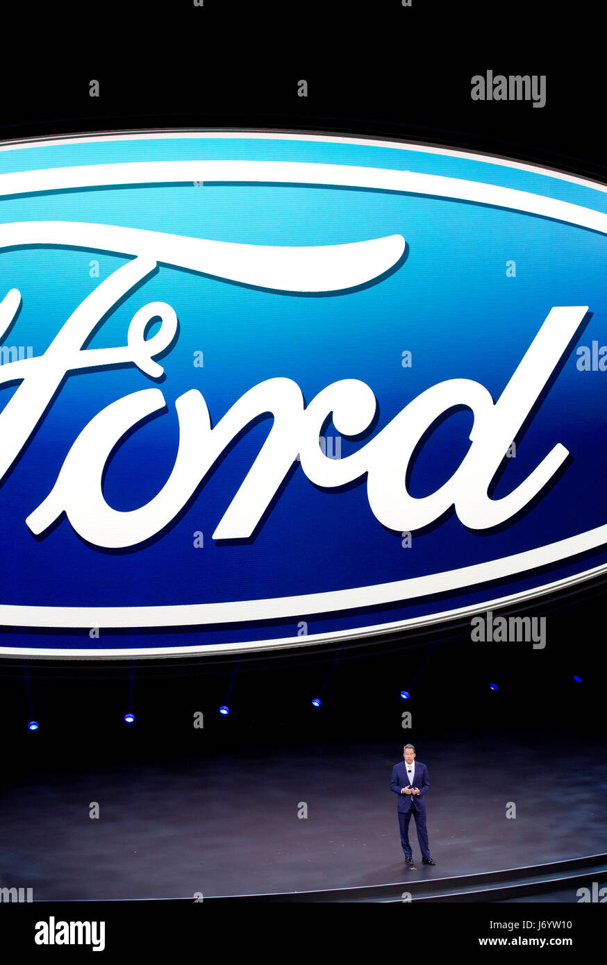 William clay ford jr -Fotos und -Bildmaterial in hoher Auflösung – Alamy