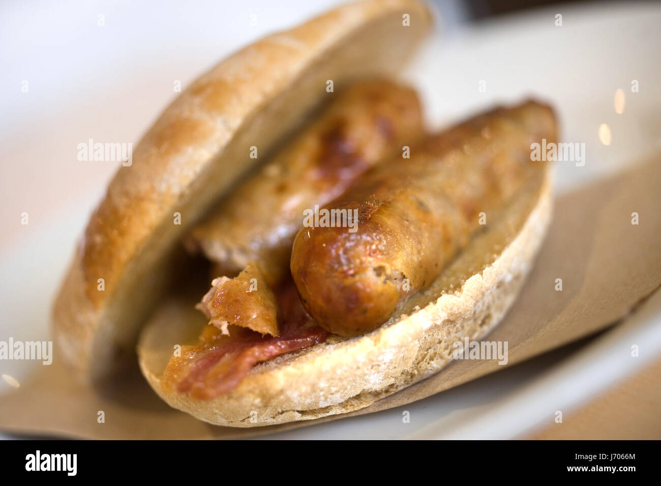 Wurst sarnie -Fotos und -Bildmaterial in hoher Auflösung – Alamy