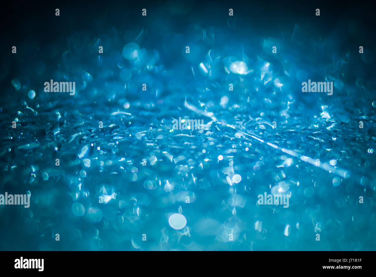 Nacht voller regen -Fotos und -Bildmaterial in hoher Auflösung – Alamy