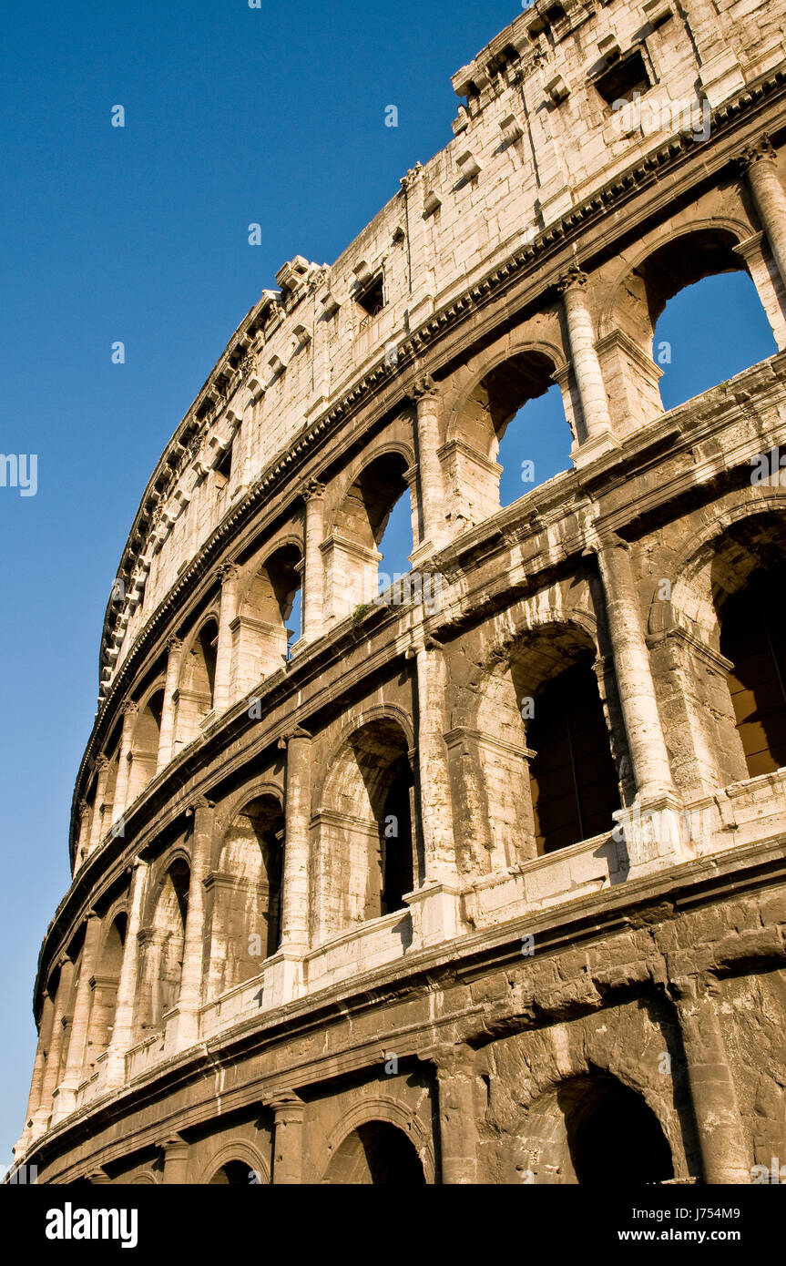 historische antike Rom Roma Arena römischen Kolosseum alte blaue Reise ...
