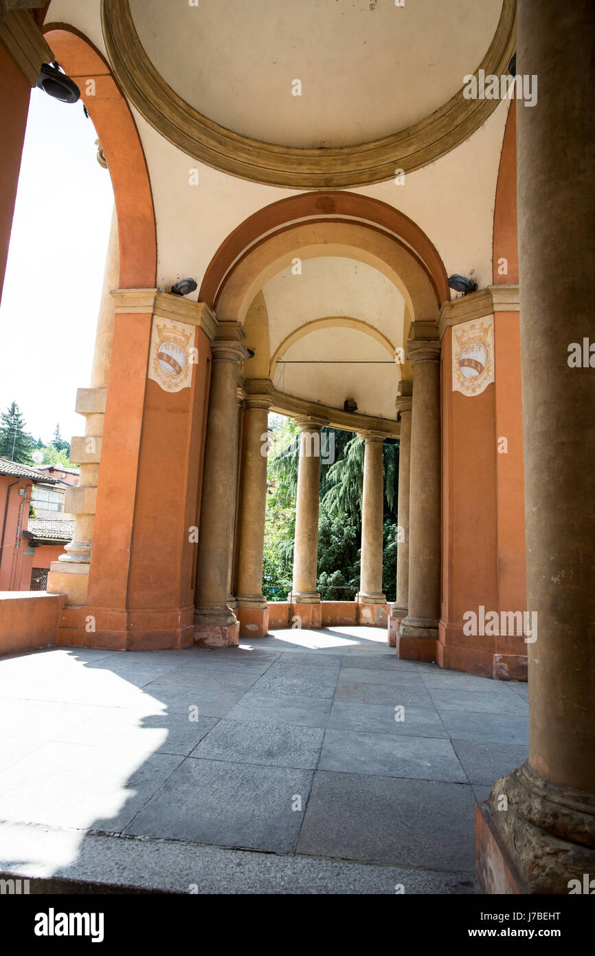 Kolonnaden kultur -Fotos und -Bildmaterial in hoher Auflösung – Alamy