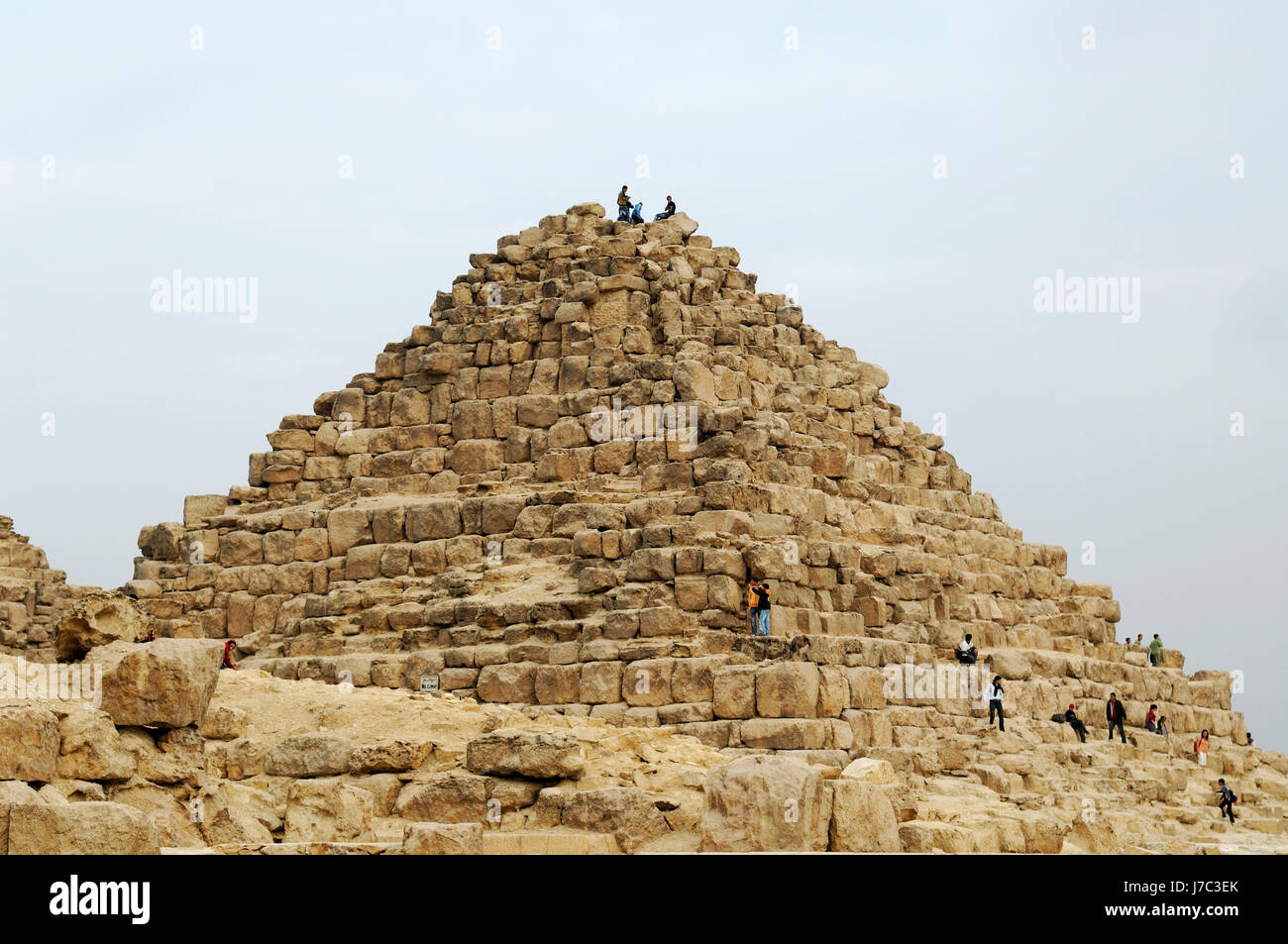 Pyramide gizeh gypten kairo stadt skyline felsen afrika -Fotos und ...