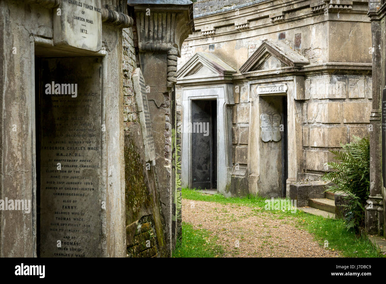Gothic, viktorianische Friedhof Highgate, North London. Bekannt für die ...
