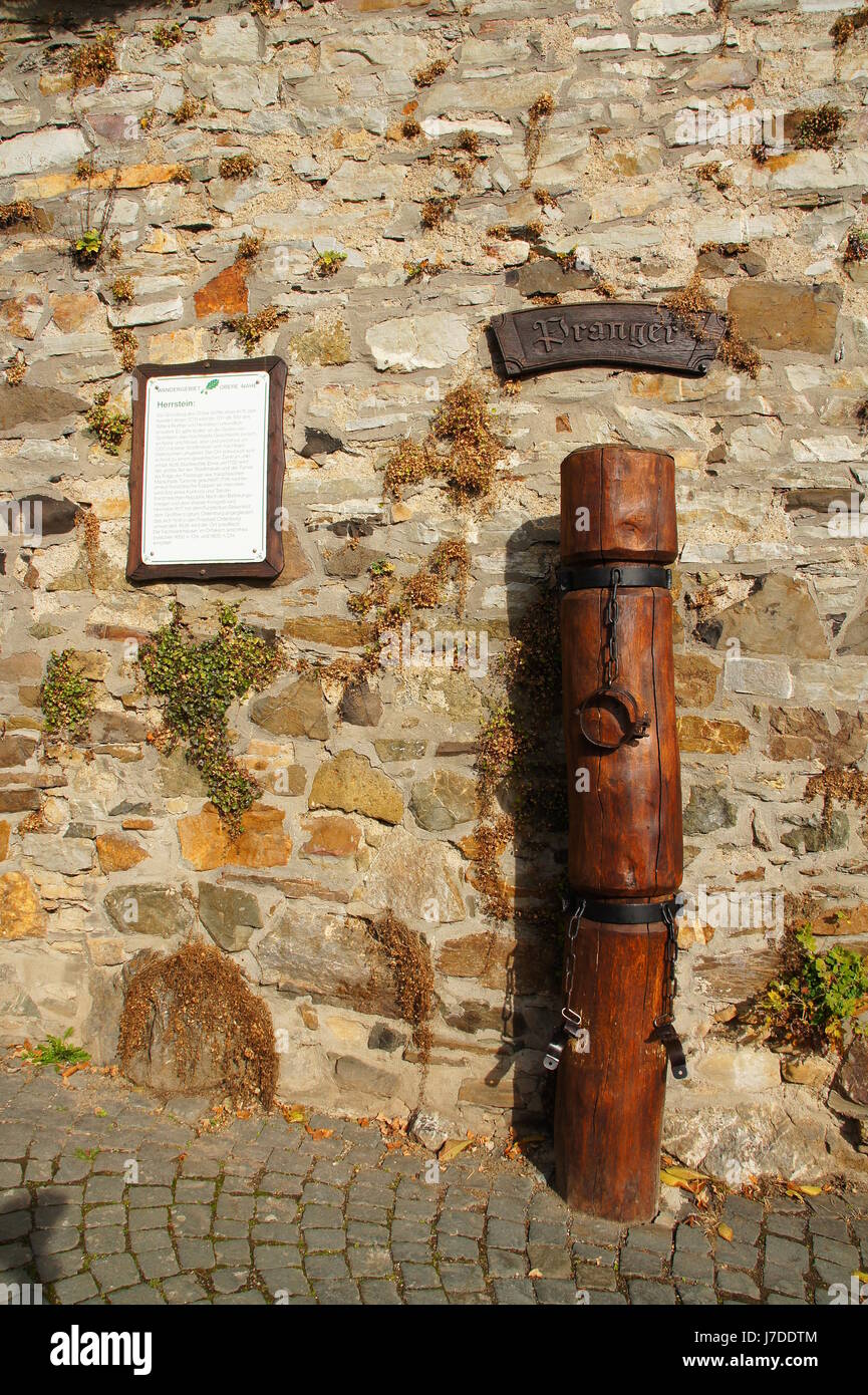 Öffentlicher Pranger Stockfotos und -bilder Kaufen - Alamy