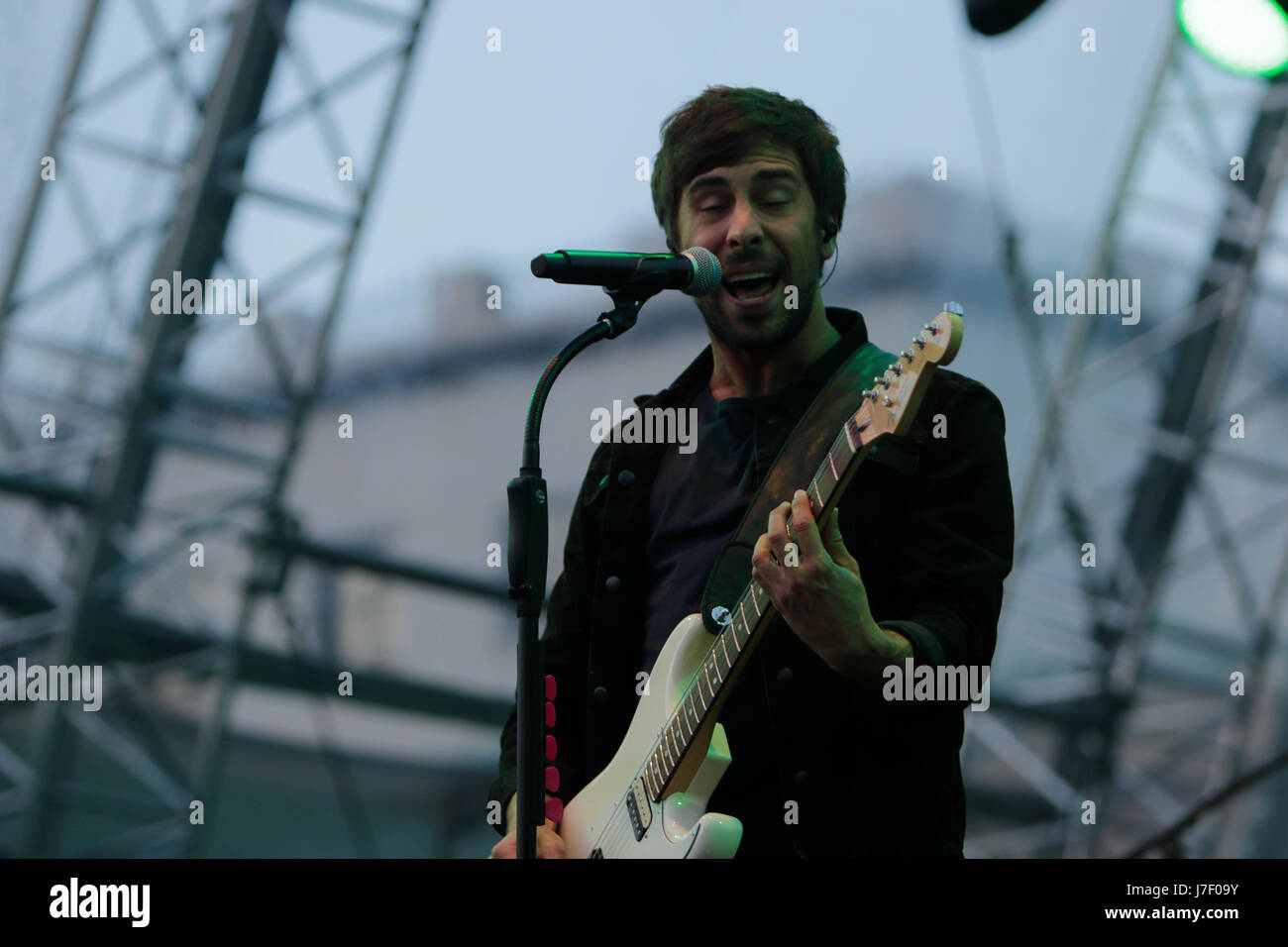 Max giesinger -Fotos und -Bildmaterial in hoher Auflösung – Alamy