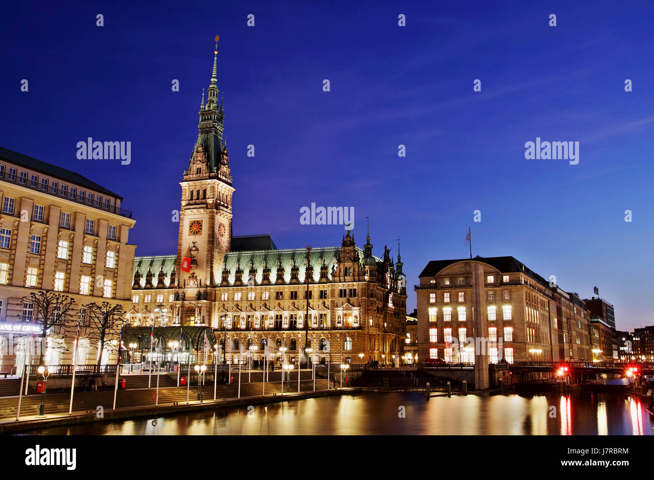 Hamburger Rathaus Hamburger Burger Turm Altstadt Stadt Metropole am ...