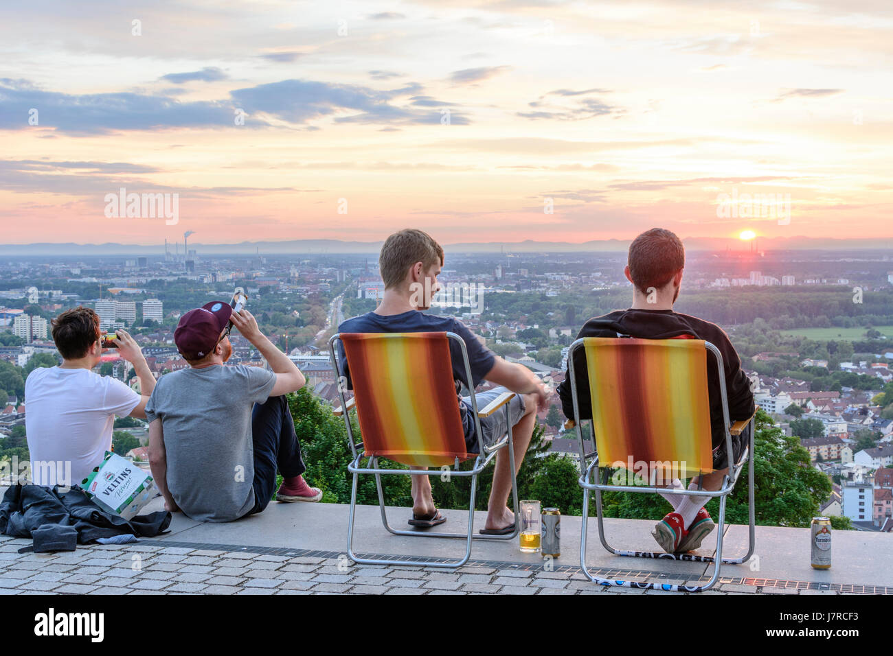 Karlsruhe sonnenaufgang -Fotos und -Bildmaterial in hoher Auflösung – Alamy
