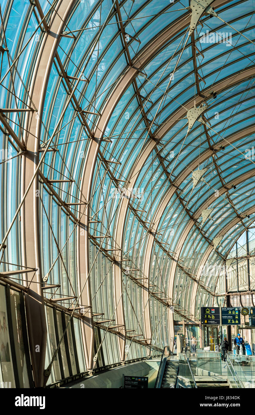 Straßburg bahnhof -Fotos und -Bildmaterial in hoher Auflösung – Alamy