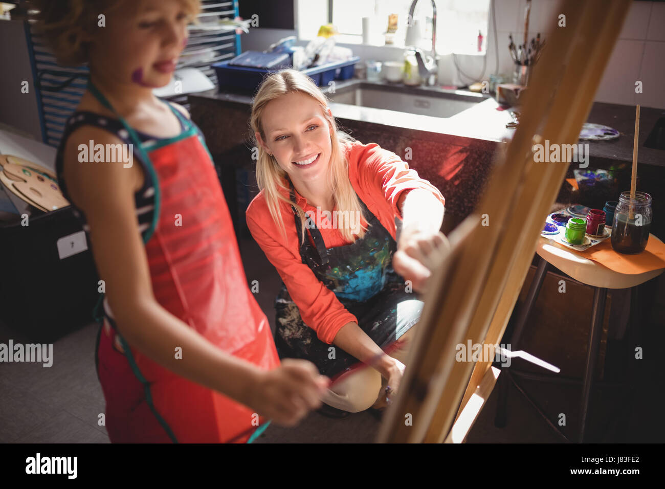 Lehrer In Der Klasse Stockfotos und -bilder Kaufen - Alamy