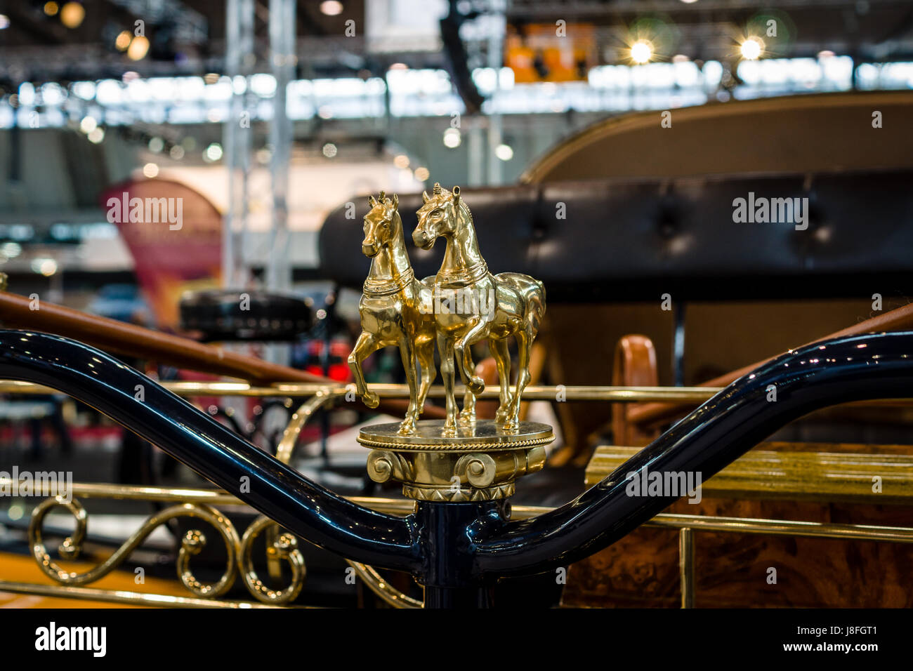 Replik oldtimer -Fotos und -Bildmaterial in hoher Auflösung – Alamy