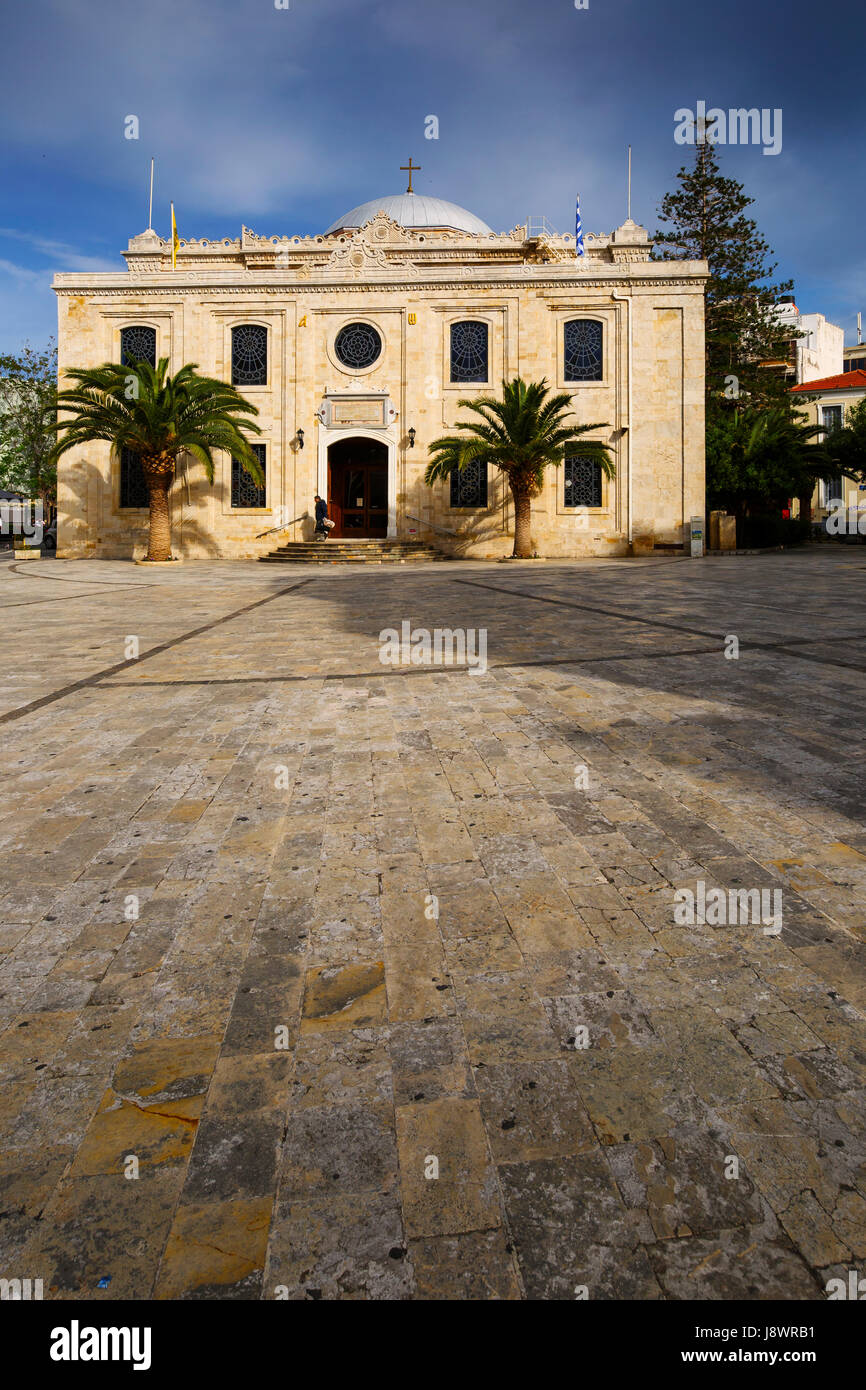 Church saint titus heraklion crete -Fotos und -Bildmaterial in hoher ...