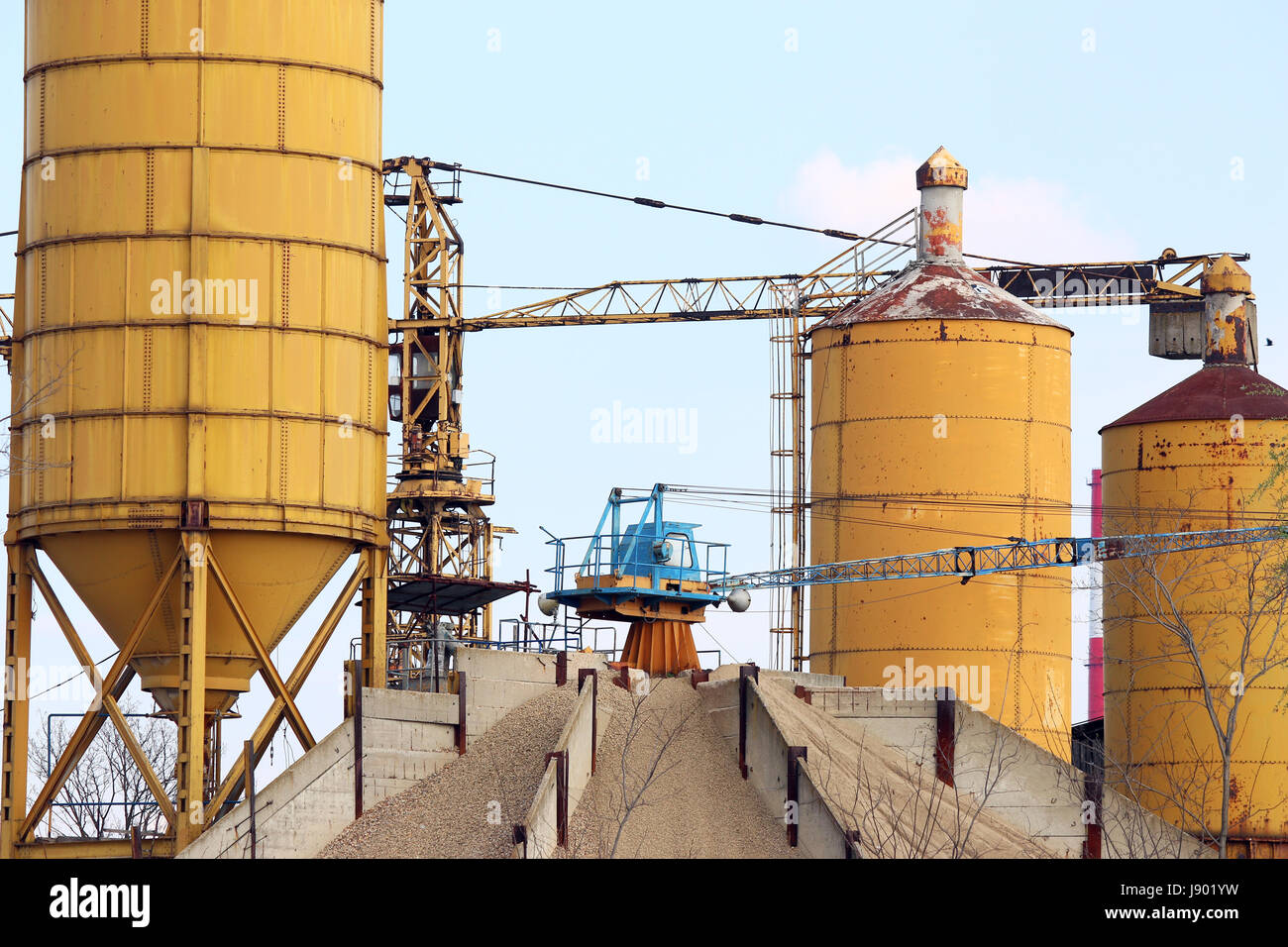 Beton fabrik -Fotos und -Bildmaterial in hoher Auflösung – Alamy