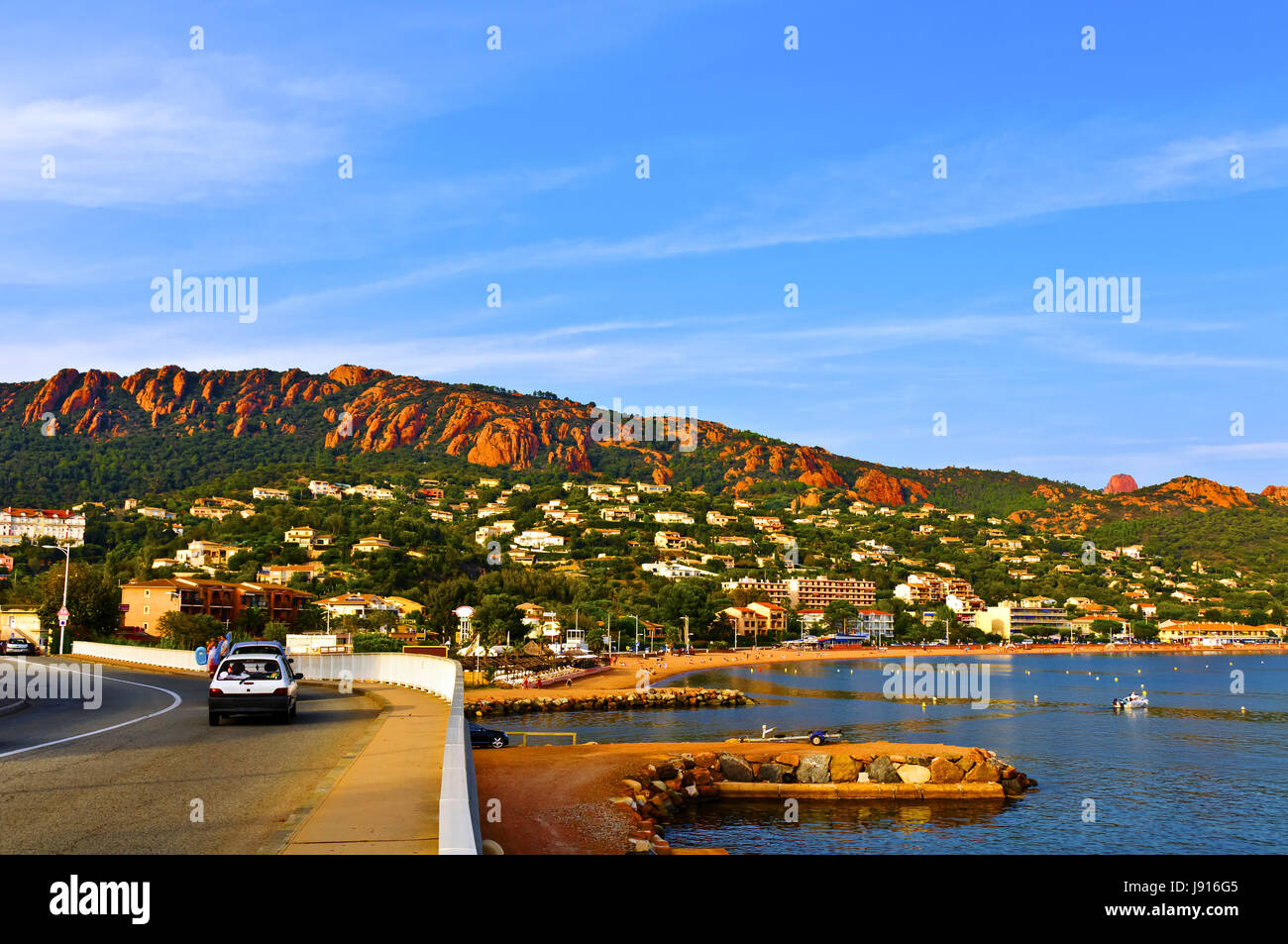 Agay village -Fotos und -Bildmaterial in hoher Auflösung – Alamy