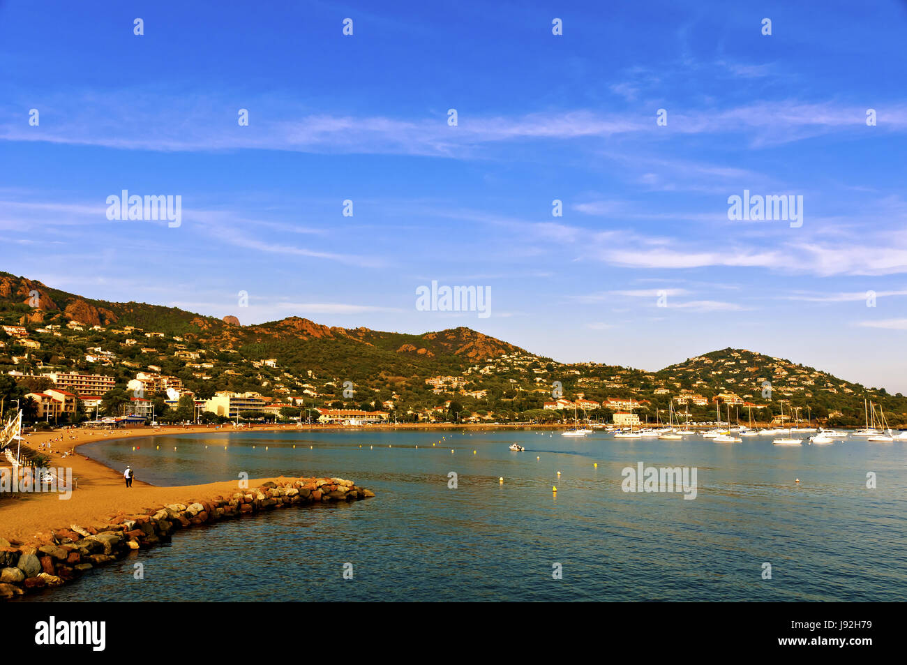 Agay village -Fotos und -Bildmaterial in hoher Auflösung – Alamy