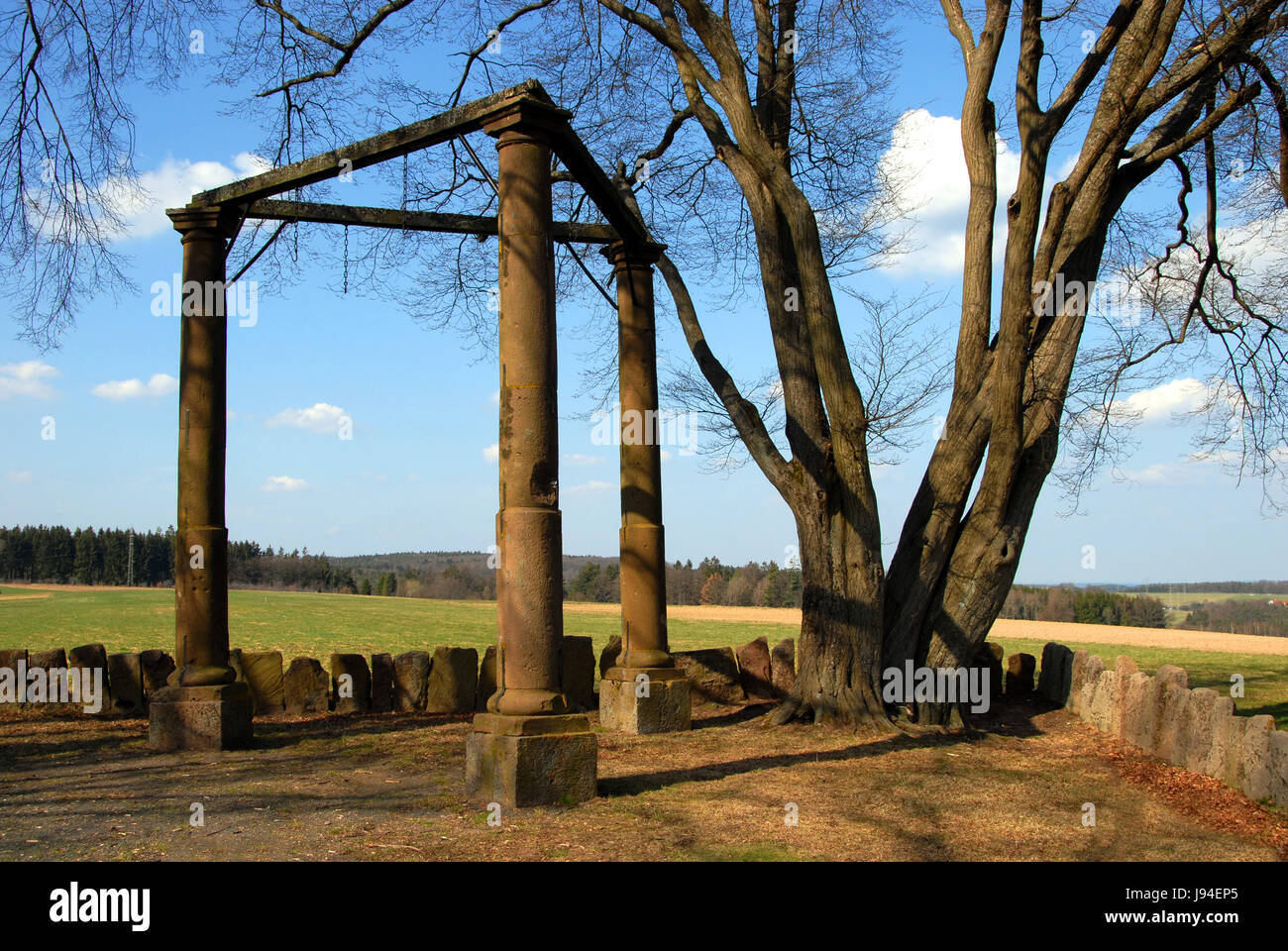 Galgen haken -Fotos und -Bildmaterial in hoher Auflösung – Alamy