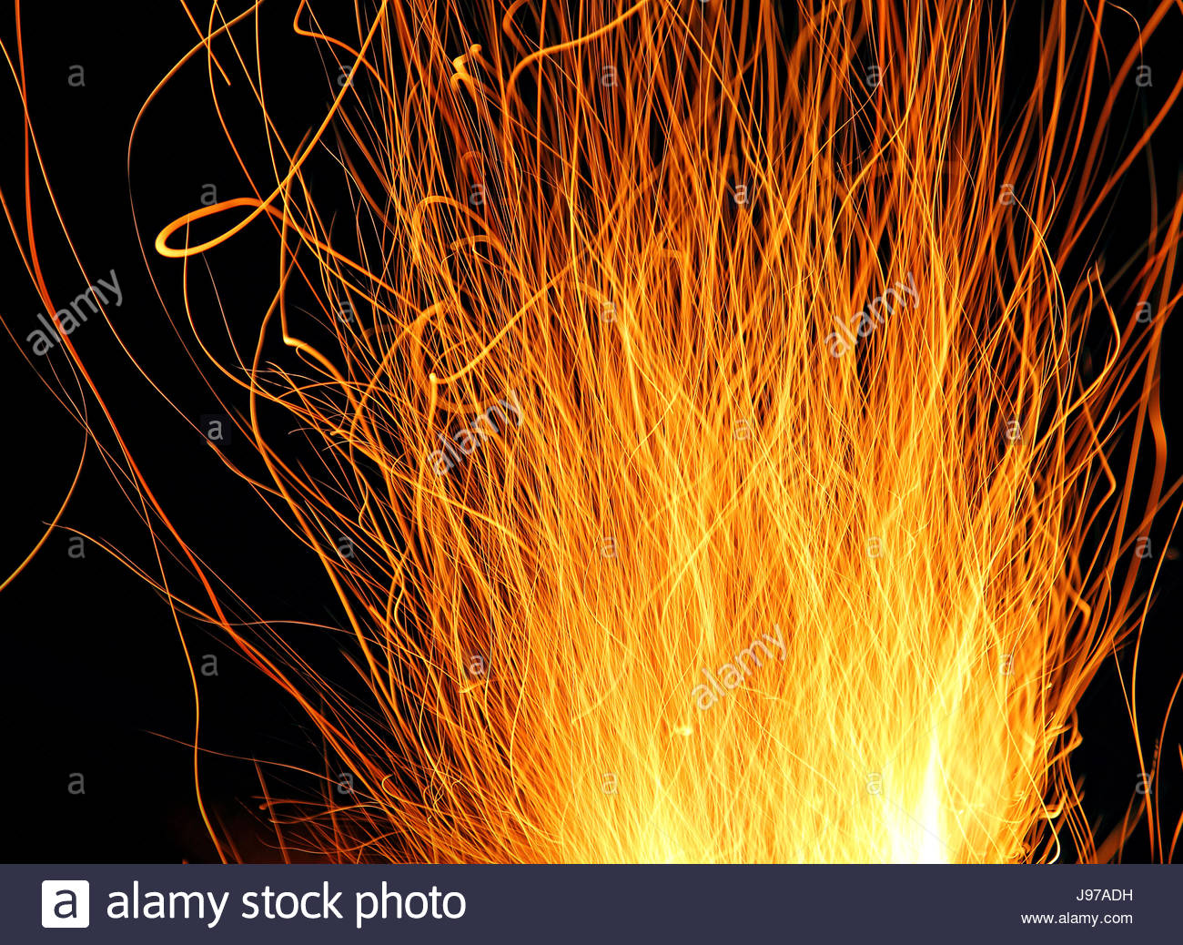 Feuer Funken Stockfotos & Feuer Funken Bilder - Alamy