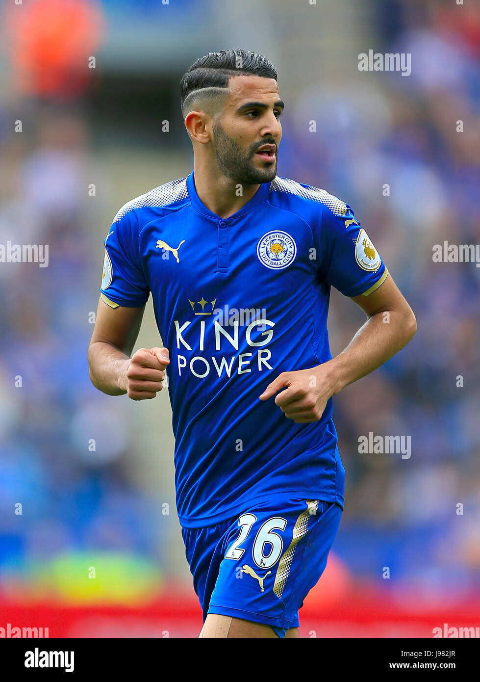 Riyad mahrez of leicester city -Fotos und -Bildmaterial in hoher ...
