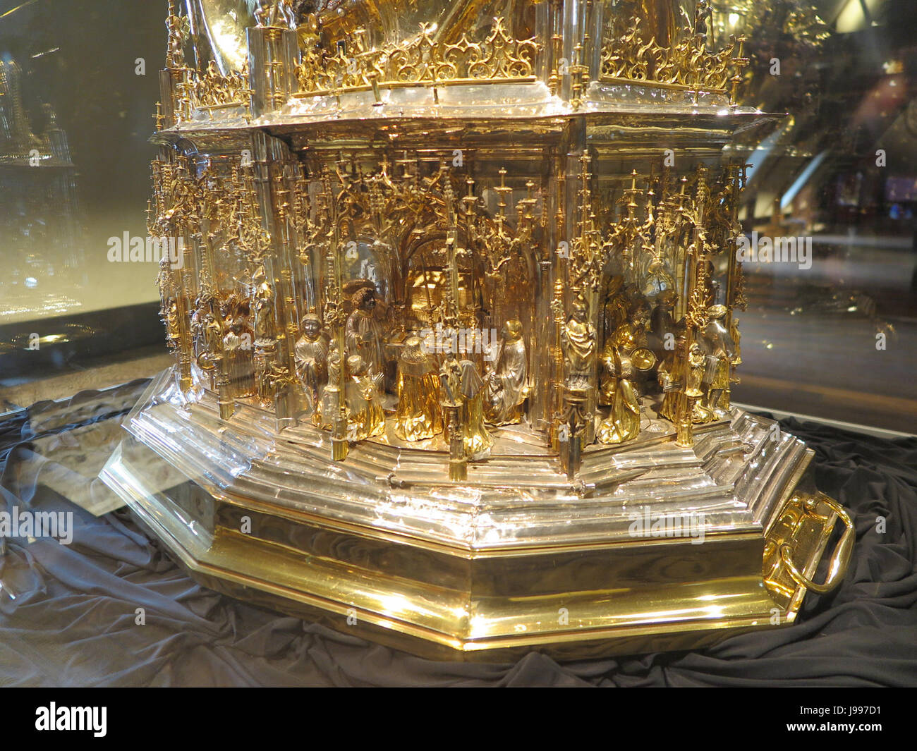 Heilige lambertus katholische kirche -Fotos und -Bildmaterial in hoher Auflösung – Alamy