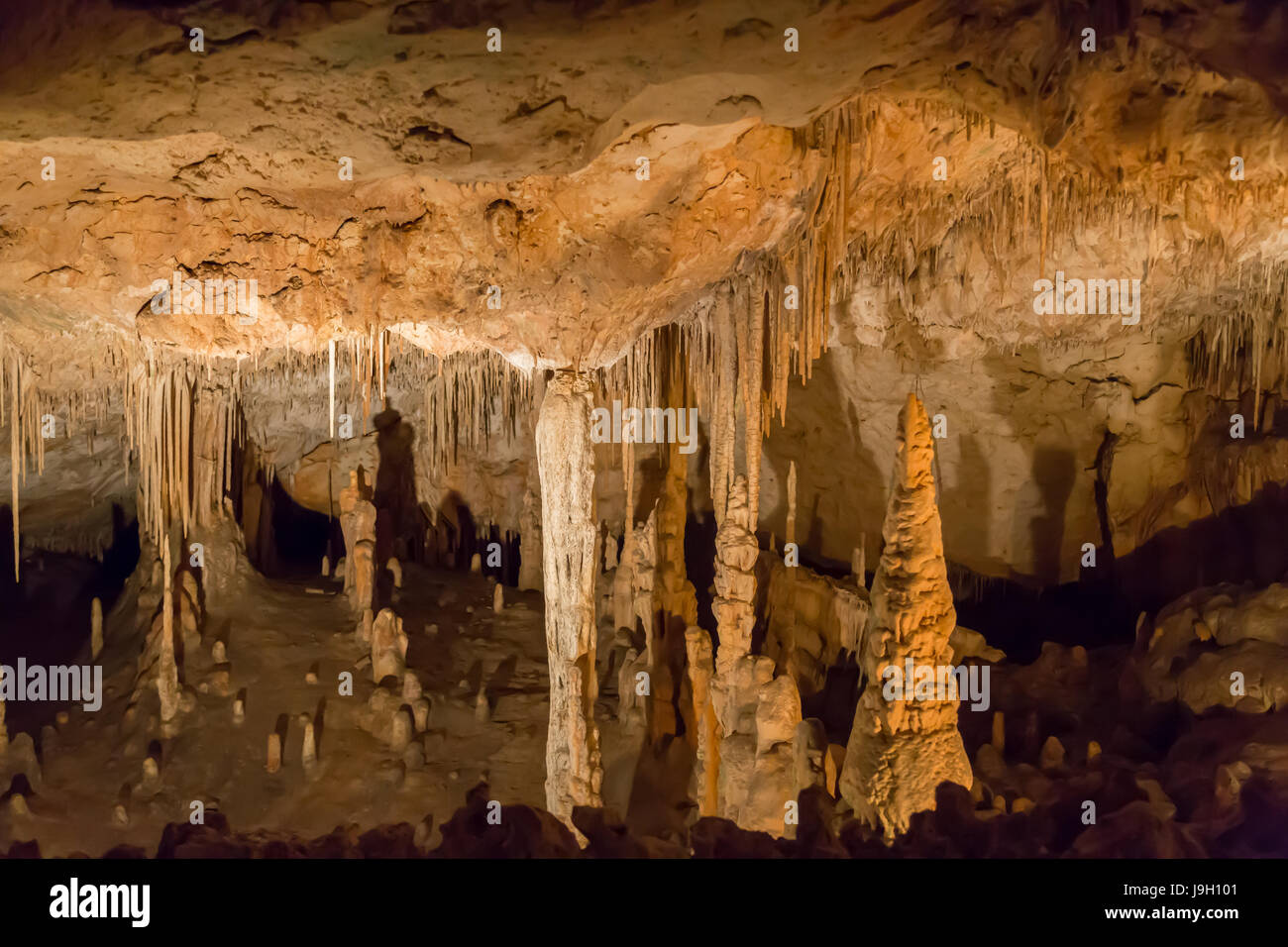 Tropfsteinhöhle Grotte Guevas Drach Mallorca Stockfotografie - Alamy