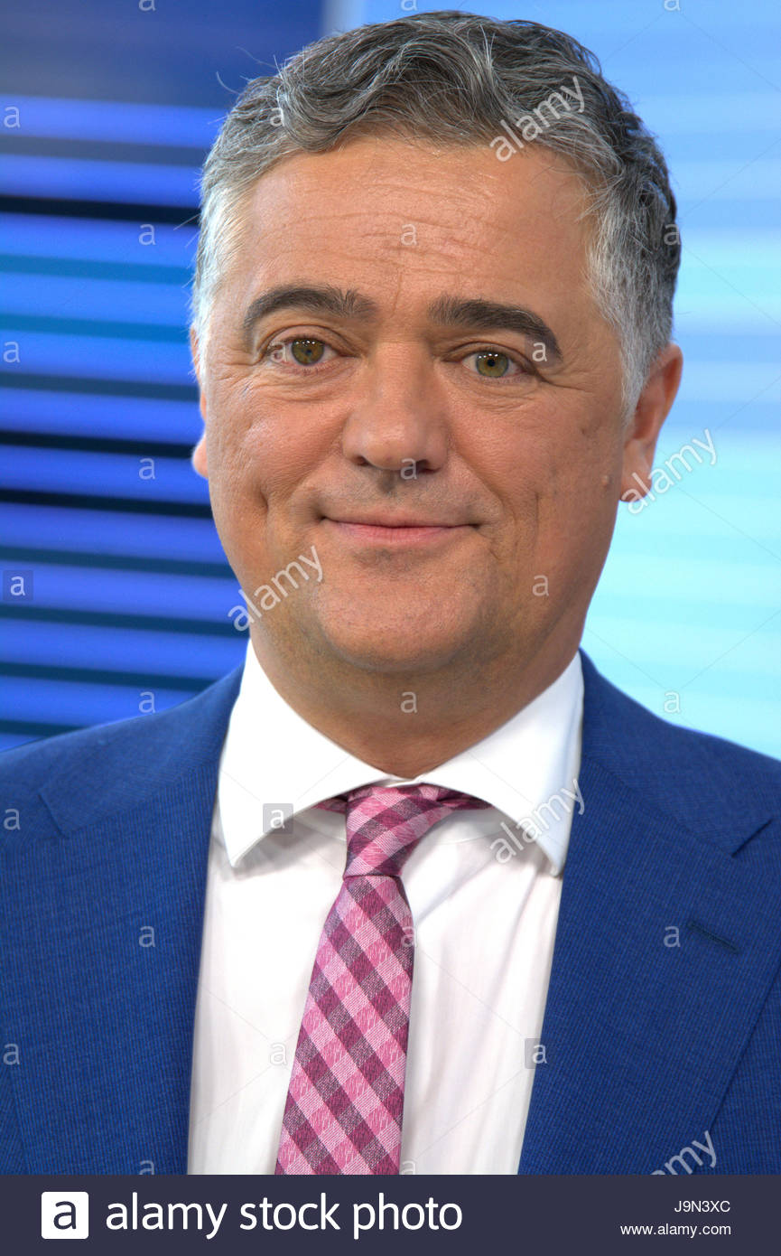 Zdf Moderator Stockfotos & Zdf Moderator Bilder - Alamy