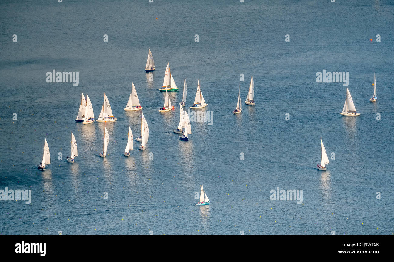 Segelregatta am see balleney -Fotos und -Bildmaterial in hoher ...