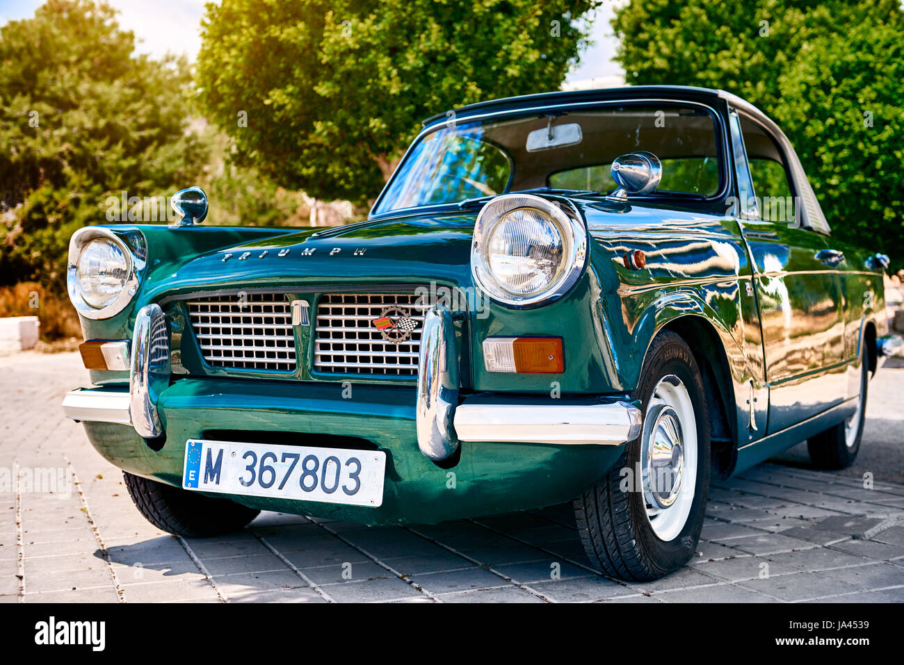 Standard triumph coventry -Fotos und -Bildmaterial in hoher Auflösung ...