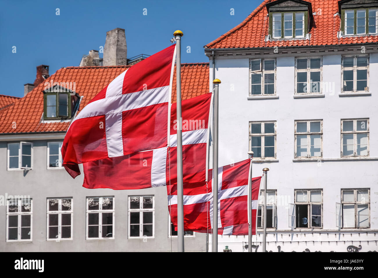 Danish flags -Fotos und -Bildmaterial in hoher Auflösung – Alamy