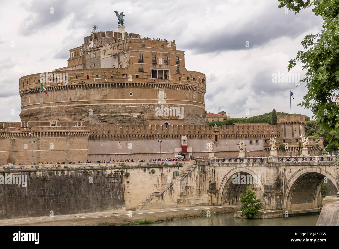 Saint angel castle -Fotos und -Bildmaterial in hoher Auflösung – Alamy