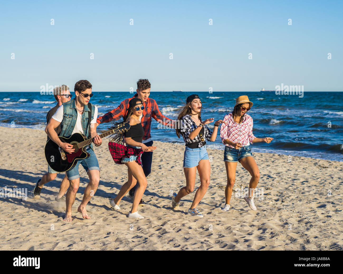 Zusammen Tanzen Stockfotos und -bilder Kaufen - Alamy