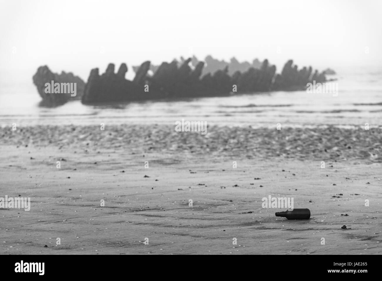 Berrow beach wrack -Fotos und -Bildmaterial in hoher Auflösung – Alamy