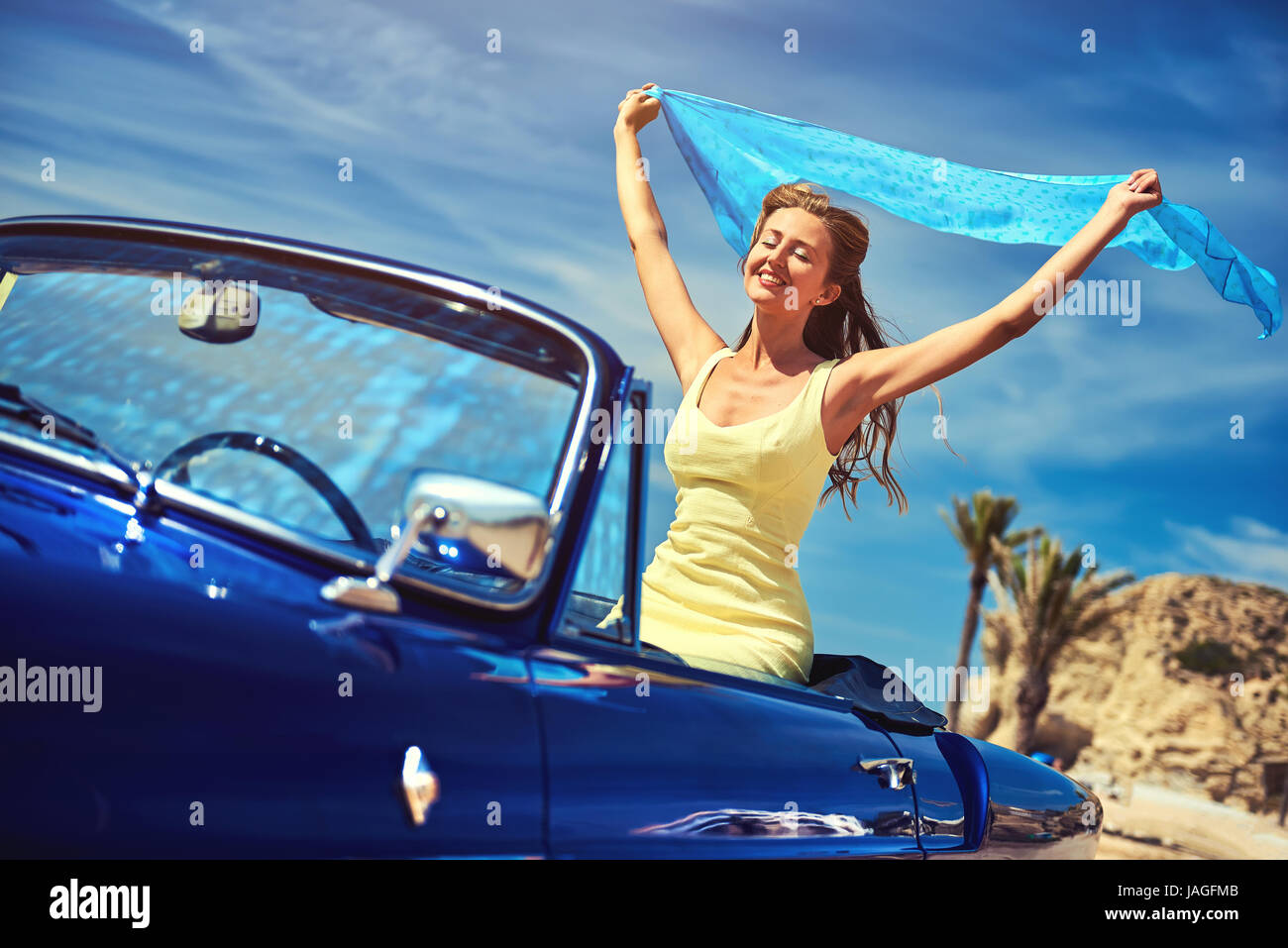 Cabriolet woman -Fotos und -Bildmaterial in hoher Auflösung – Alamy