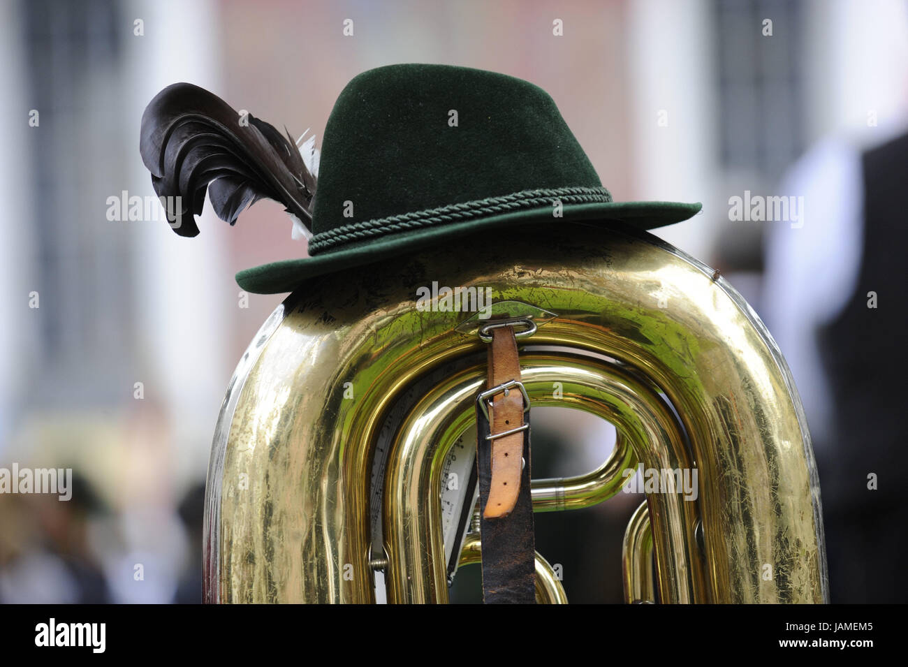 Trompete detail hut -Fotos und -Bildmaterial in hoher Auflösung – Alamy