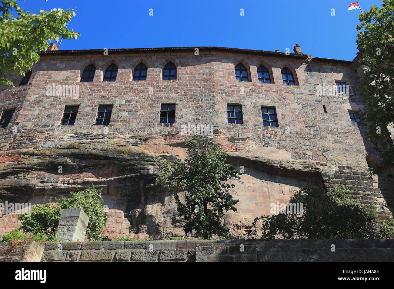 Nuremberg imperial chapel -Fotos und -Bildmaterial in hoher Auflösung ...