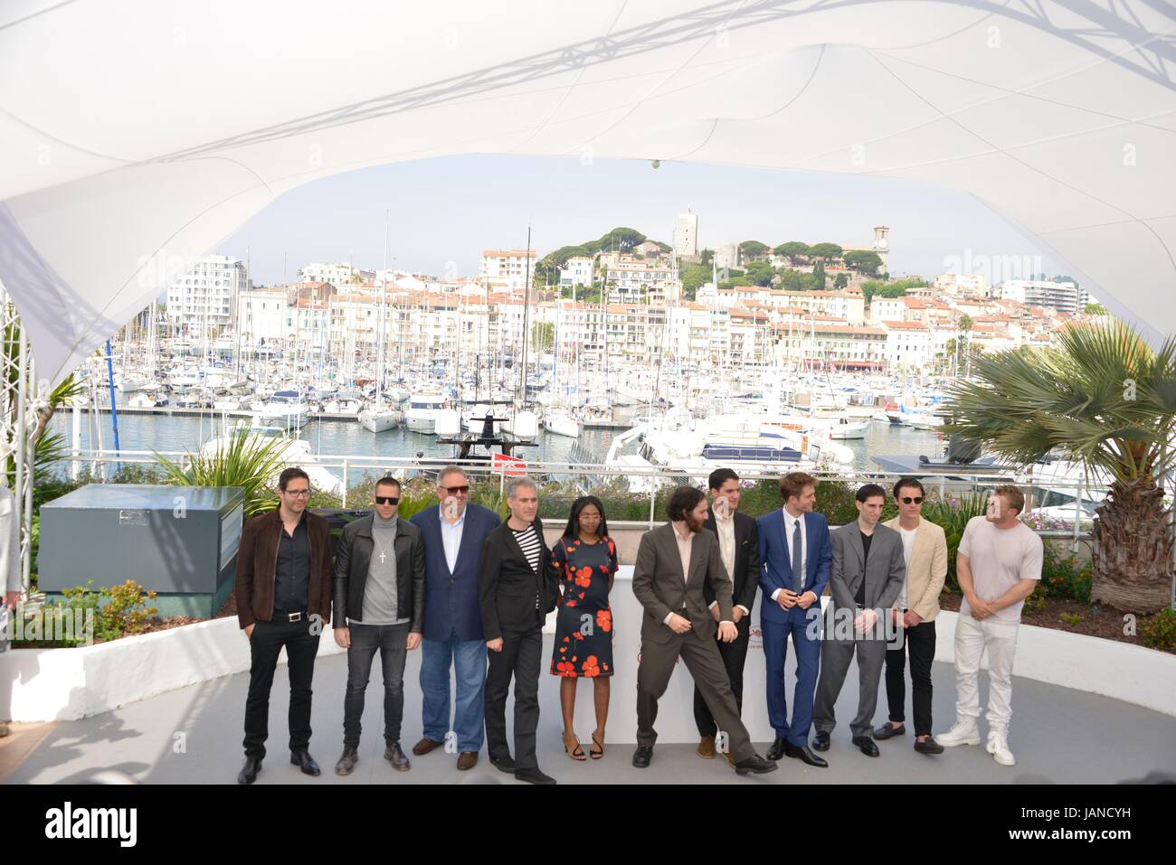 Team des Films: Oscar Boyson, Sebastien Bär, Ronnie Bronstein, Taliah ...