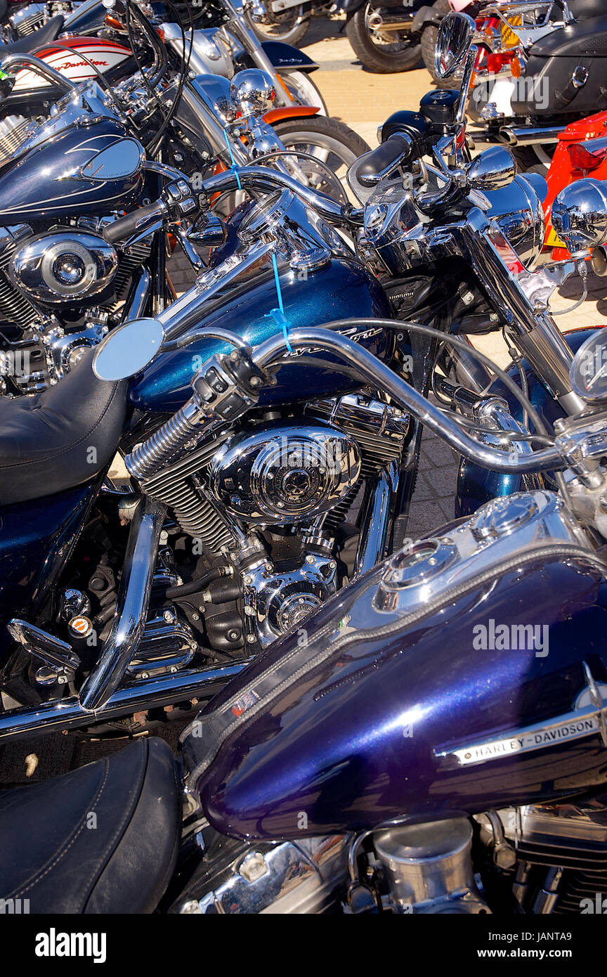 Custom harley davidson -Fotos und -Bildmaterial in hoher Auflösung – Alamy