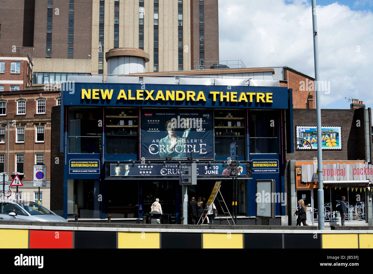 Alexandra theater -Fotos und -Bildmaterial in hoher Auflösung – Alamy