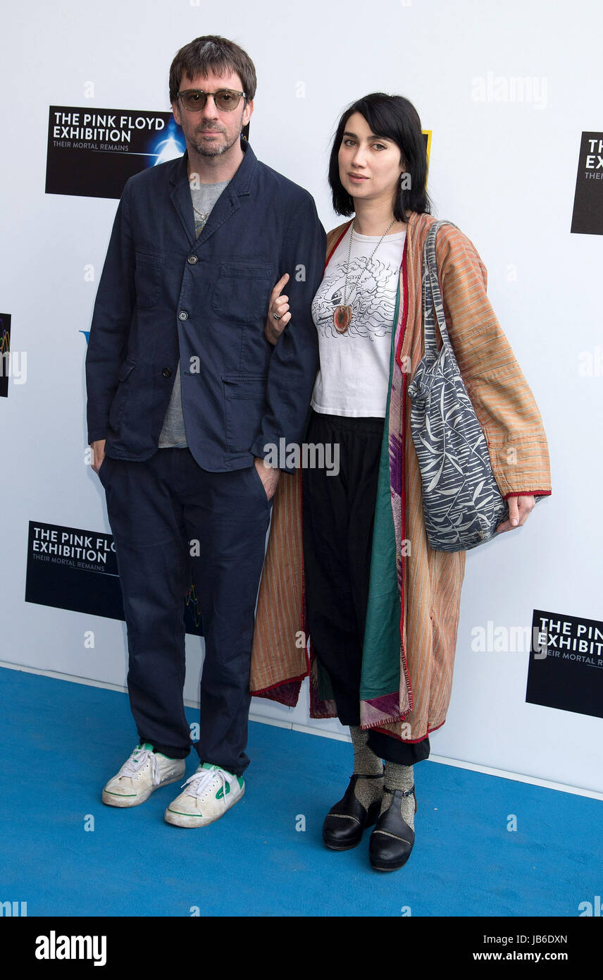 "Pink Floyd: ihre sterblichen bleibt roten Teppich auf dem Victoria und ...