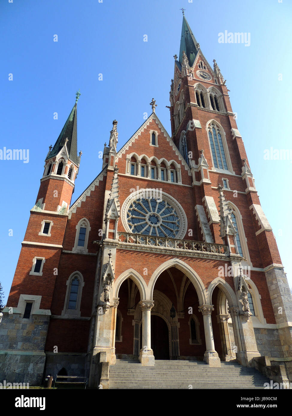 Herz jesu kathedrale -Fotos und -Bildmaterial in hoher Auflösung – Alamy