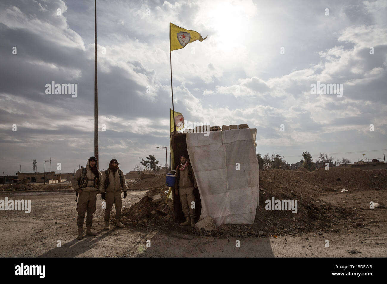 Ypg flagge -Fotos und -Bildmaterial in hoher Auflösung – Alamy
