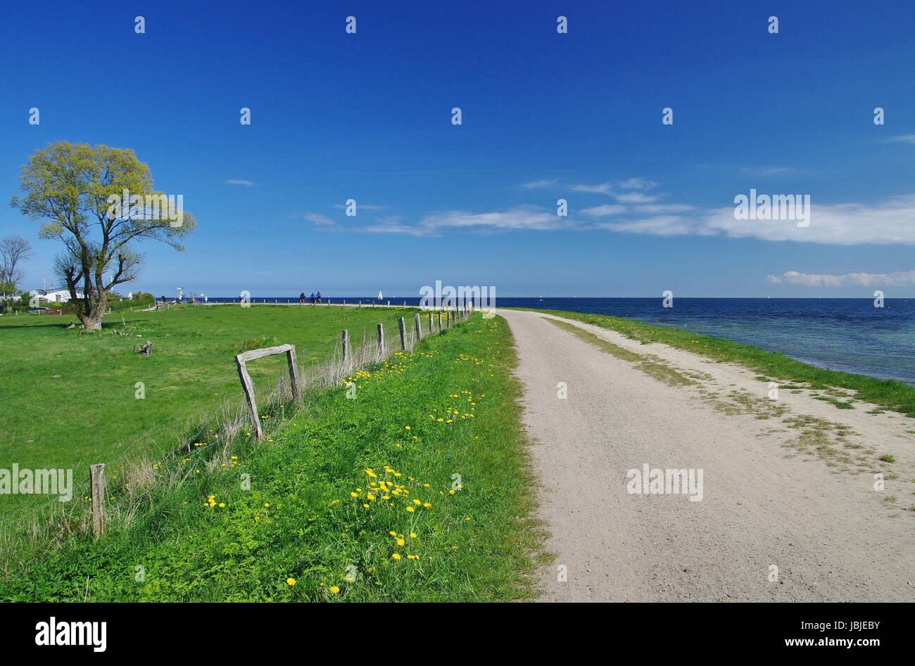 Strand deutschland spaziergang sonne -Fotos und -Bildmaterial in hoher ...