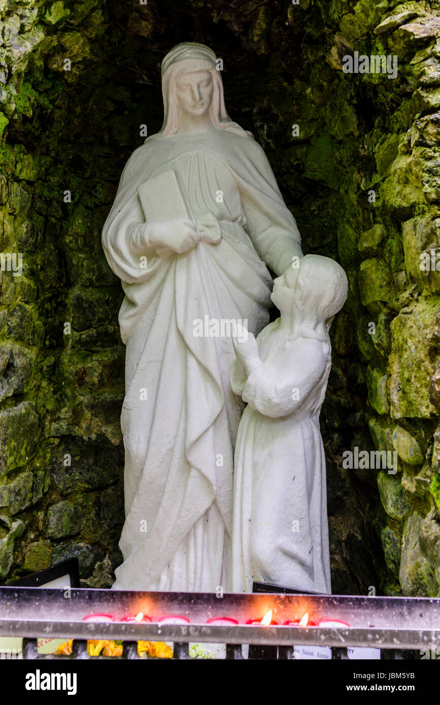 Madonna mit dem gesegneten kind -Fotos und -Bildmaterial in hoher Auflösung - Seite 5 - Alamy
