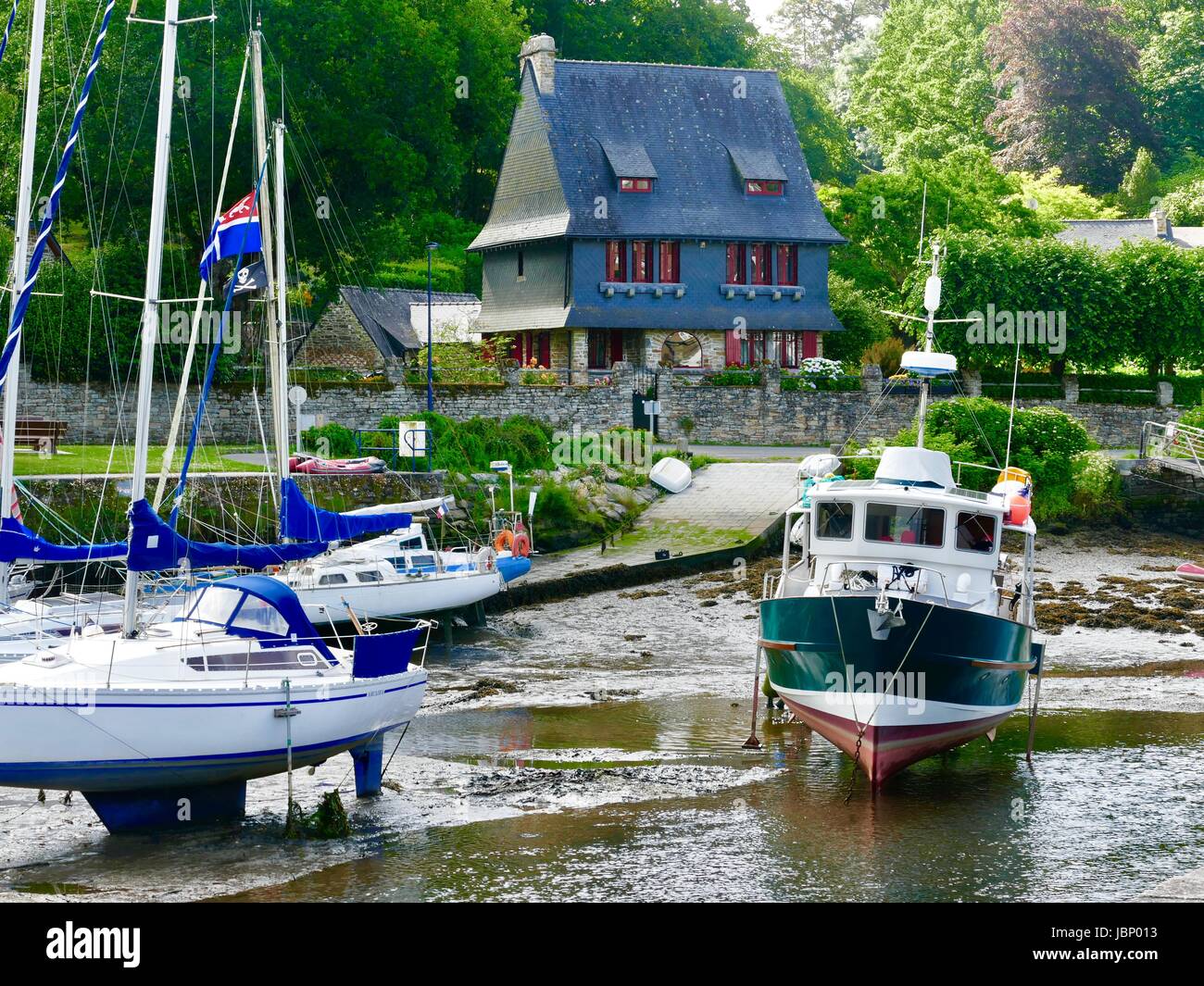 Pont aven frankreich bretagne -Fotos und -Bildmaterial in hoher ...